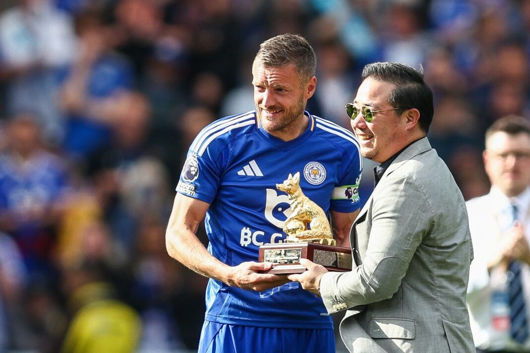 Jamie Vardy desembarca na Itália com festa de torcedores do Cremonese ...