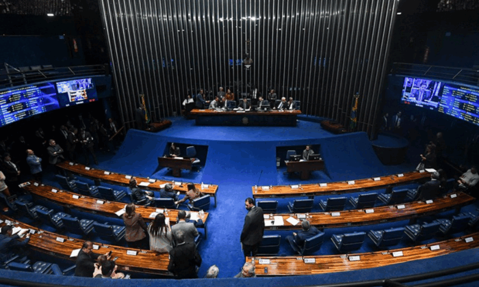 Senado aprova PEC que retira o pagamento de precatórios do teto de ...