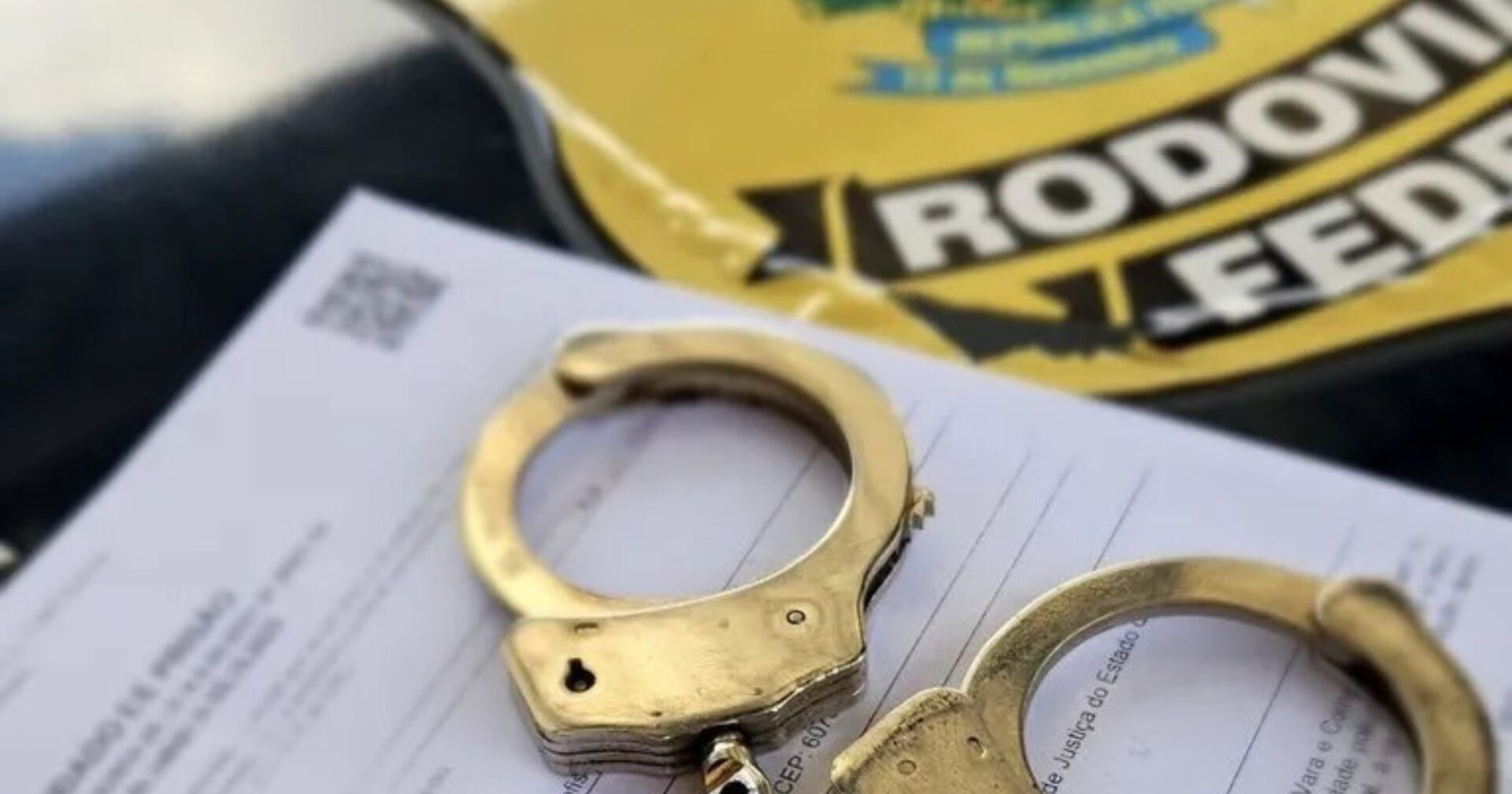 PRF prende suspeito por tráfico de drogas na BR-116 em Jequié ...