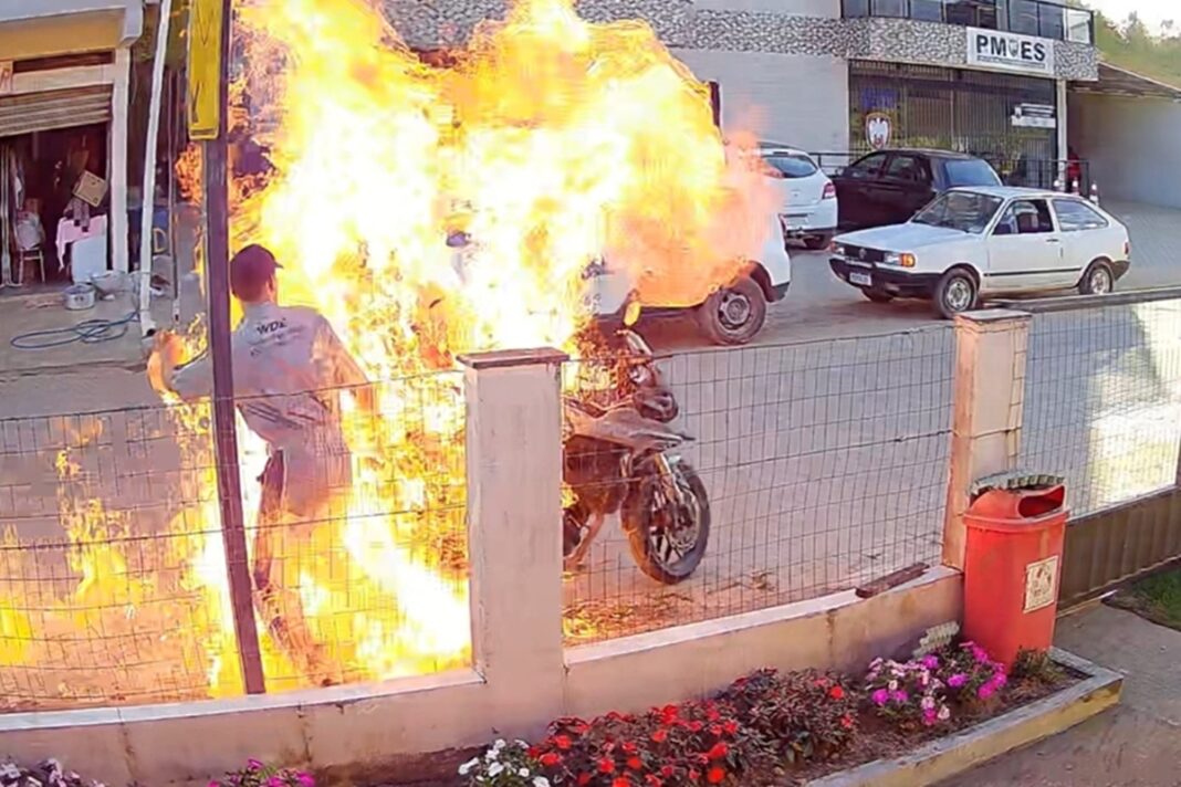 Mãe queimada após filho incendiar moto em fiscalização precisou ser ...